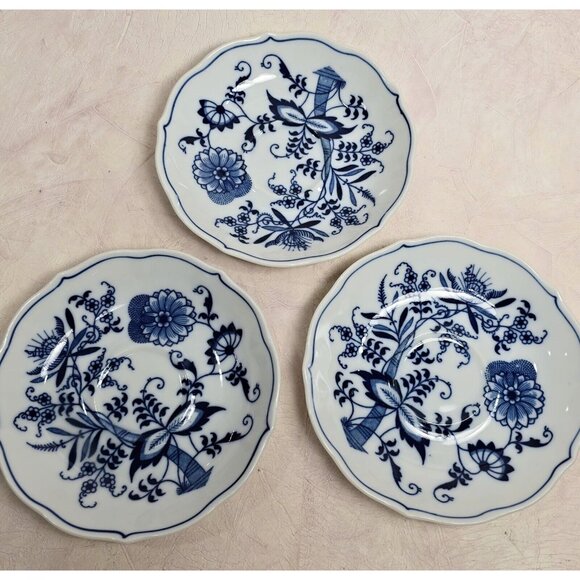 Blue Danube | Dining | 3 Blue Danube Blue Onion Block Backstamp 538 ...